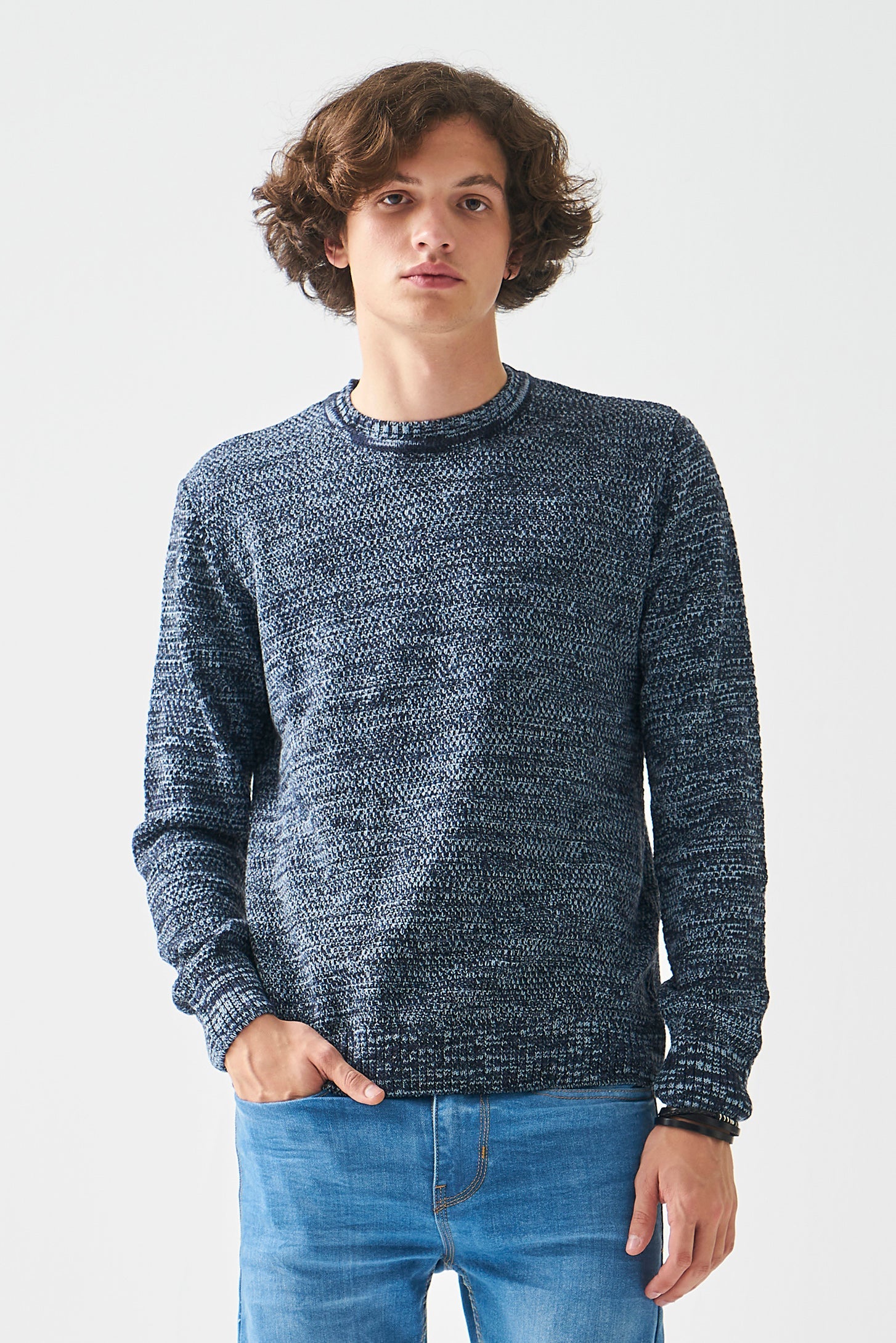 Why Every Man Needs a Quality Sweater This Winter – Monark Clothing