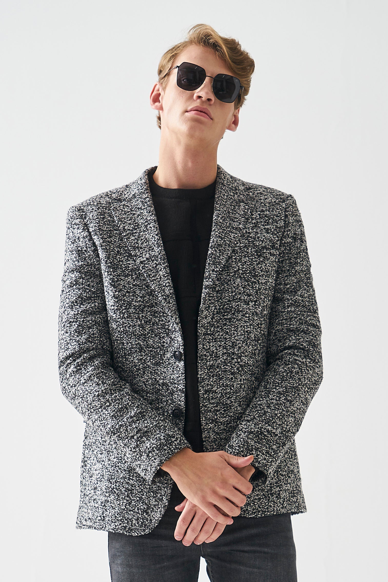 how to style one winter coat for multiple looks in 2026 – Monark Clothing